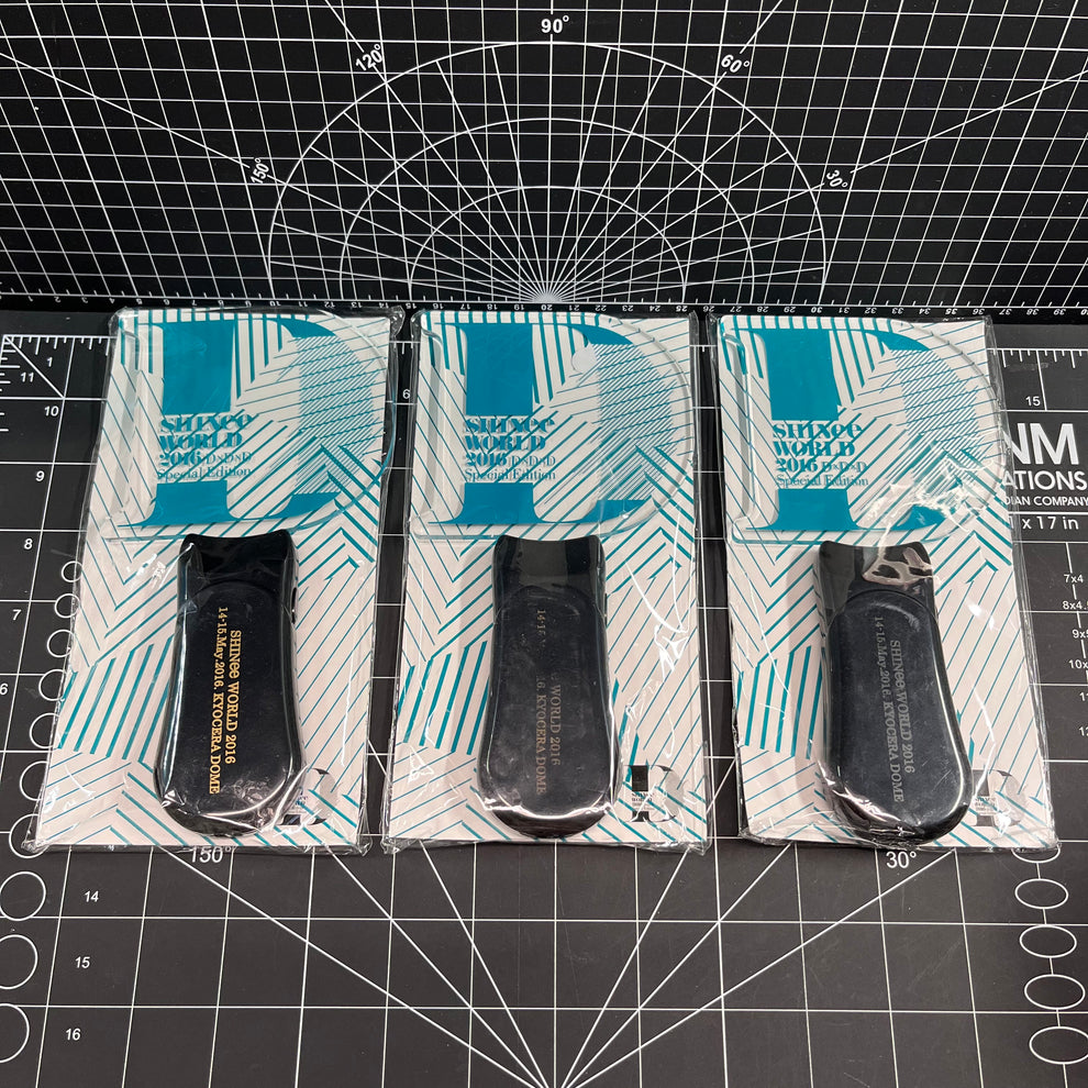 SHINee WORLD 2016 DxDxD Special Edition Official Flat/Pen Light Stick ...